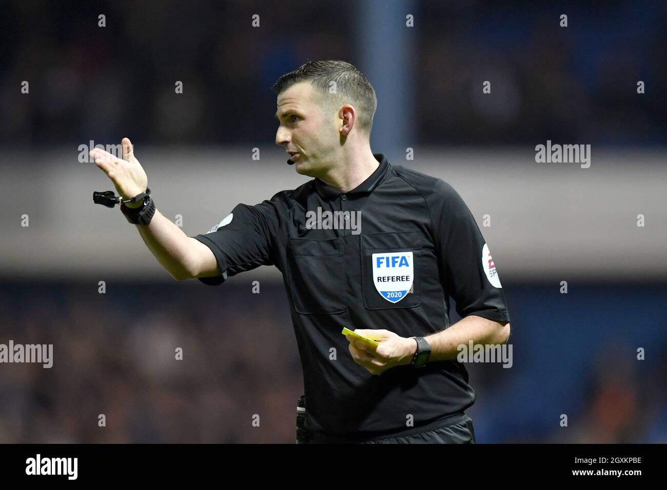 Match referee Michael Oliver Stock Photo - Alamy