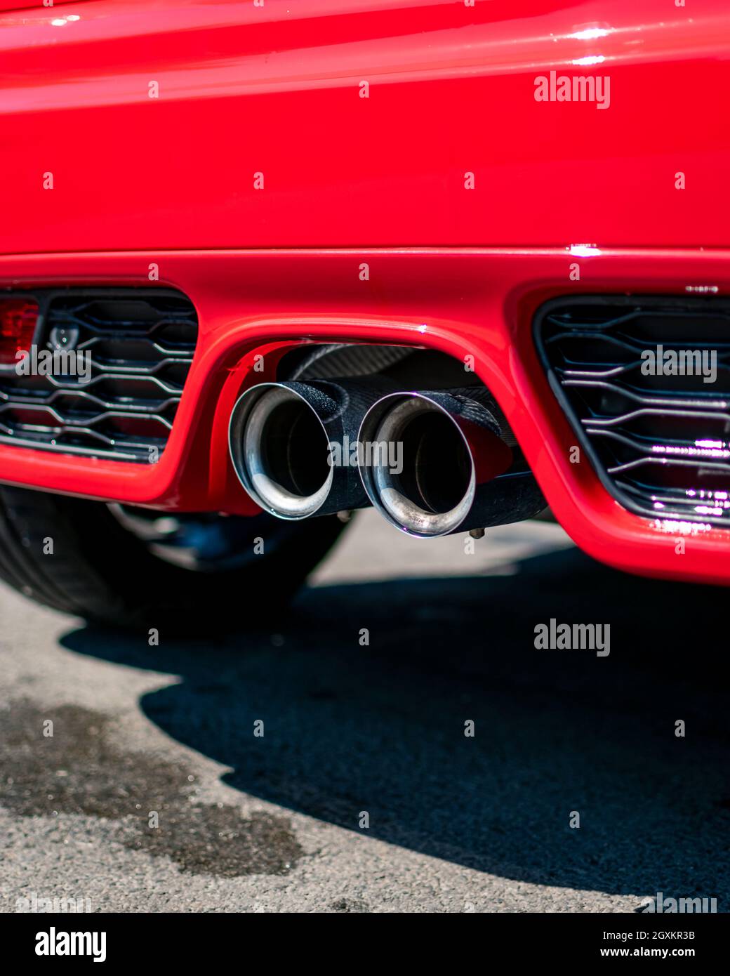 Mini cooper red stripes hi-res stock photography and images - Alamy