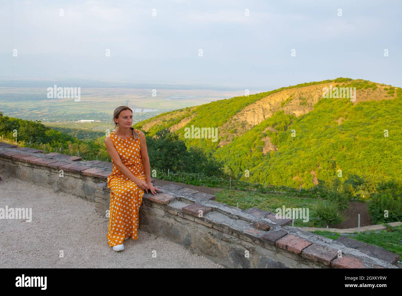 Gothic parapet hi-res stock photography and images - Alamy