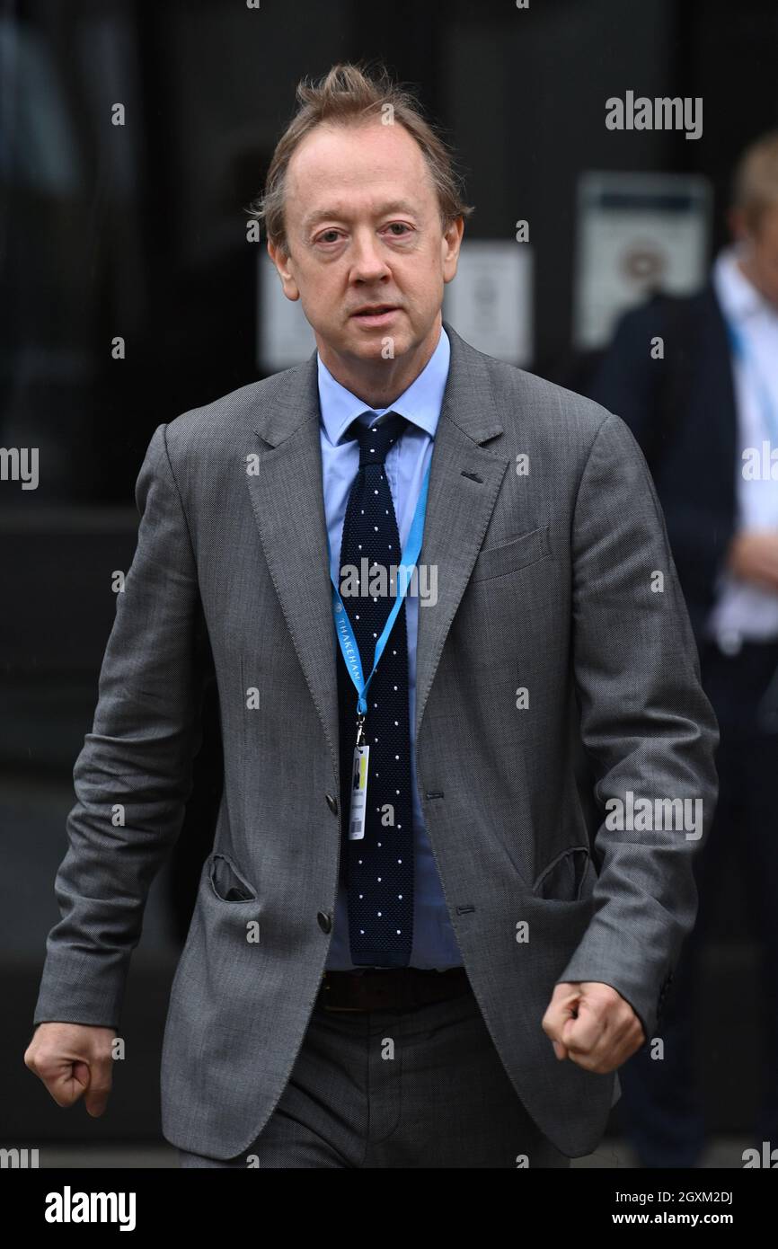 The daily mail party hi-res stock photography and images - Alamy