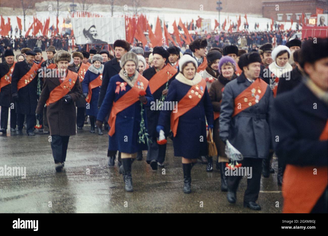 Red Square parade in Moscow on the 60th anniversary of the October ...
