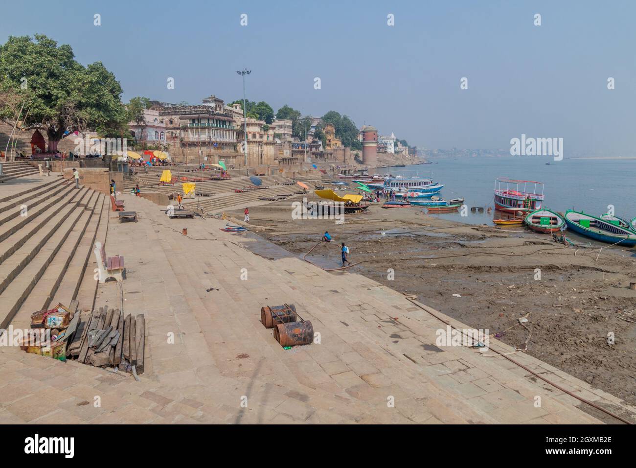 VARANASI, INDIA - OCTOBER 25, 2016: View of Ghats riverfront steps ...