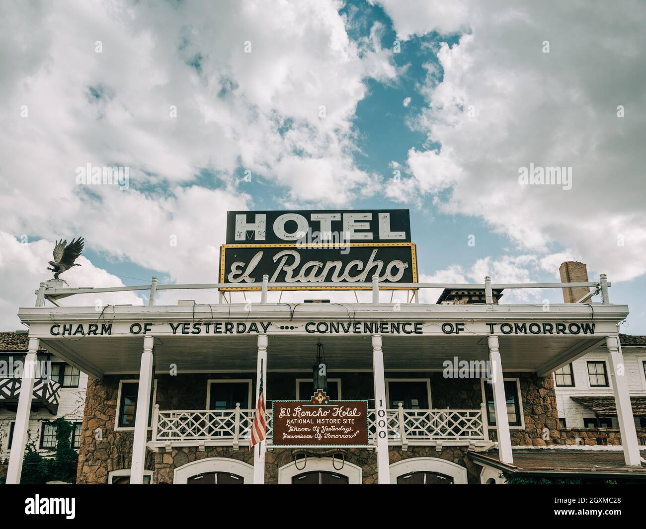 Hotel El Rancho vintage sign, on Route 66 in Gallup, New Mexico Stock ...