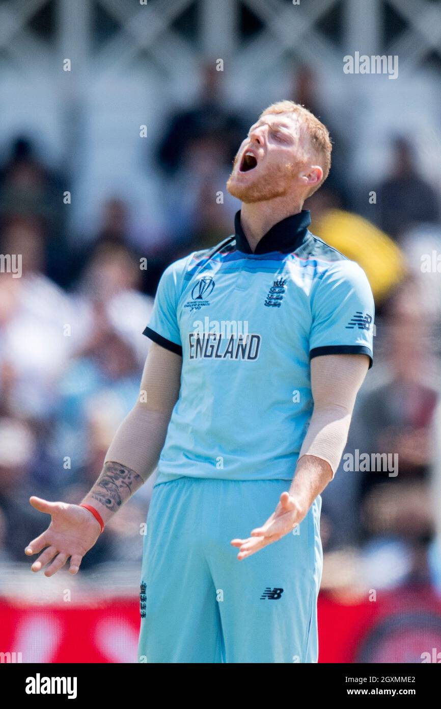 England's Ben Stokes reacts to a mis-field from Jason Roy Stock Photo ...