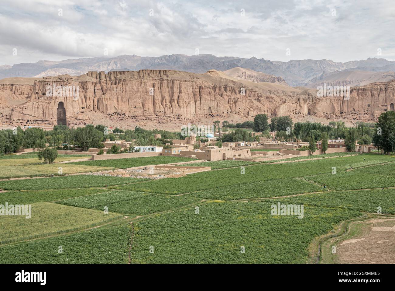 The Buddhas of Bamiyan Valley, Afghanistan Stock Photo - Alamy