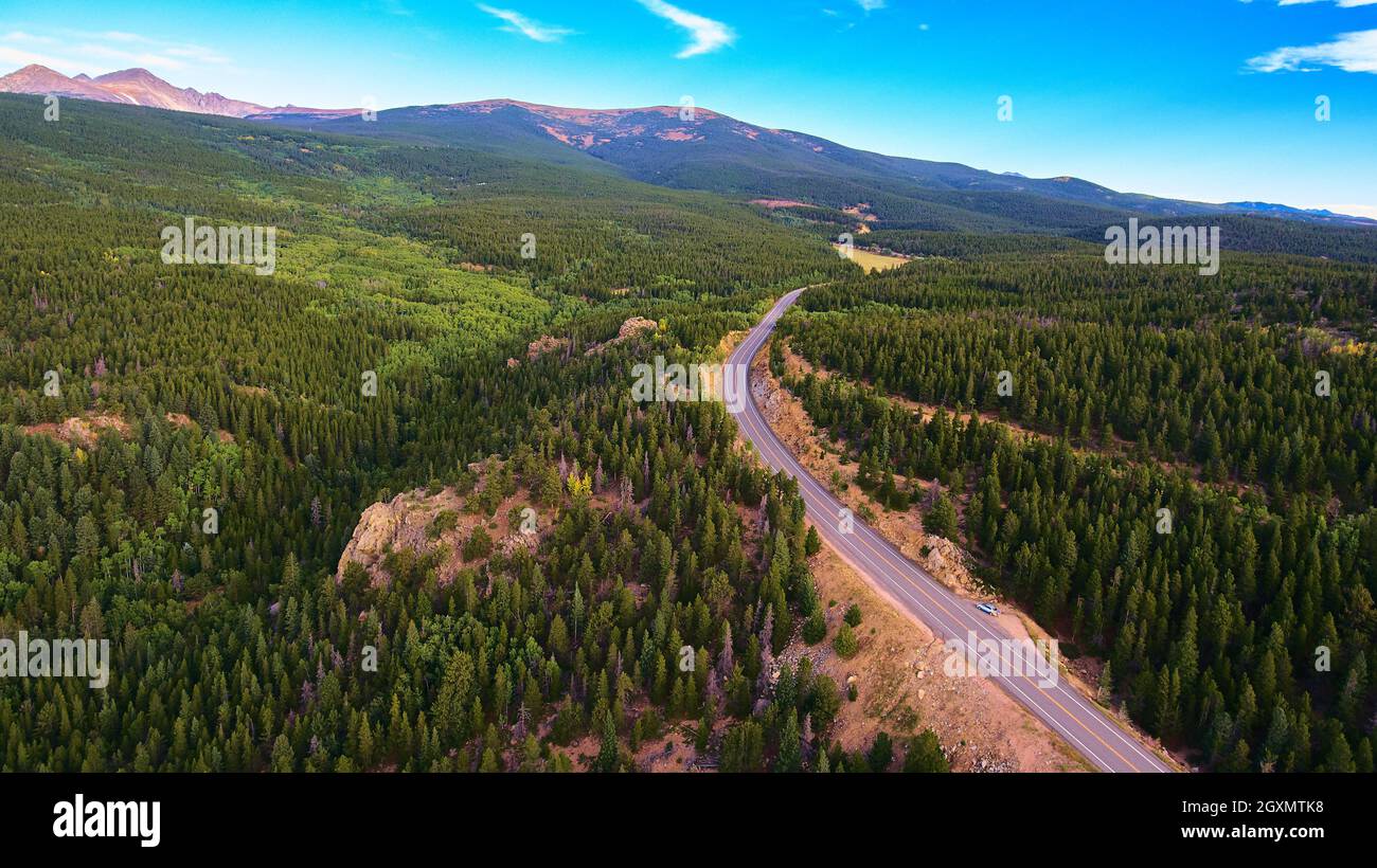 Road path through vineyard hi-res stock photography and images - Alamy