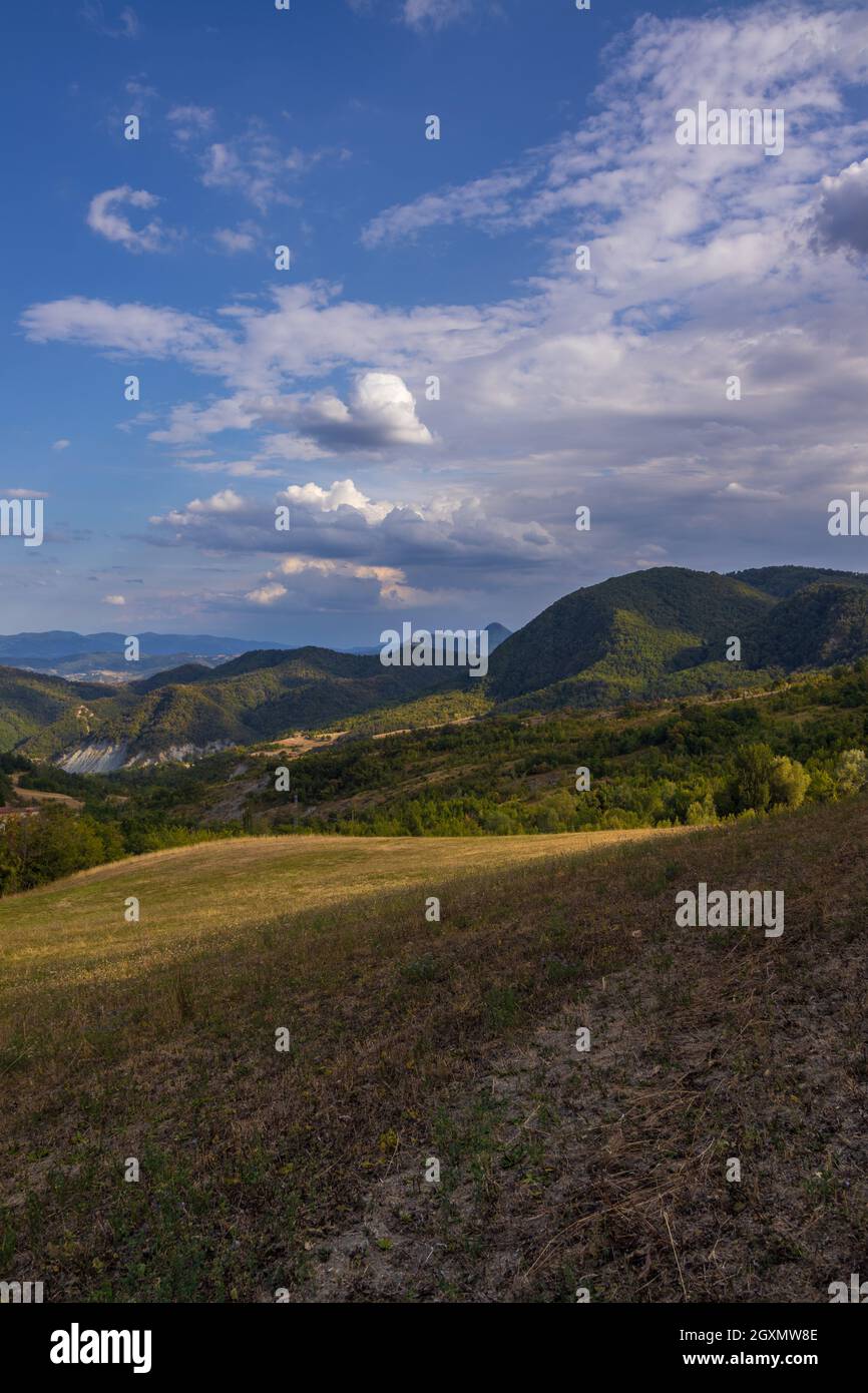 Hilly paradise hi-res stock photography and images - Alamy