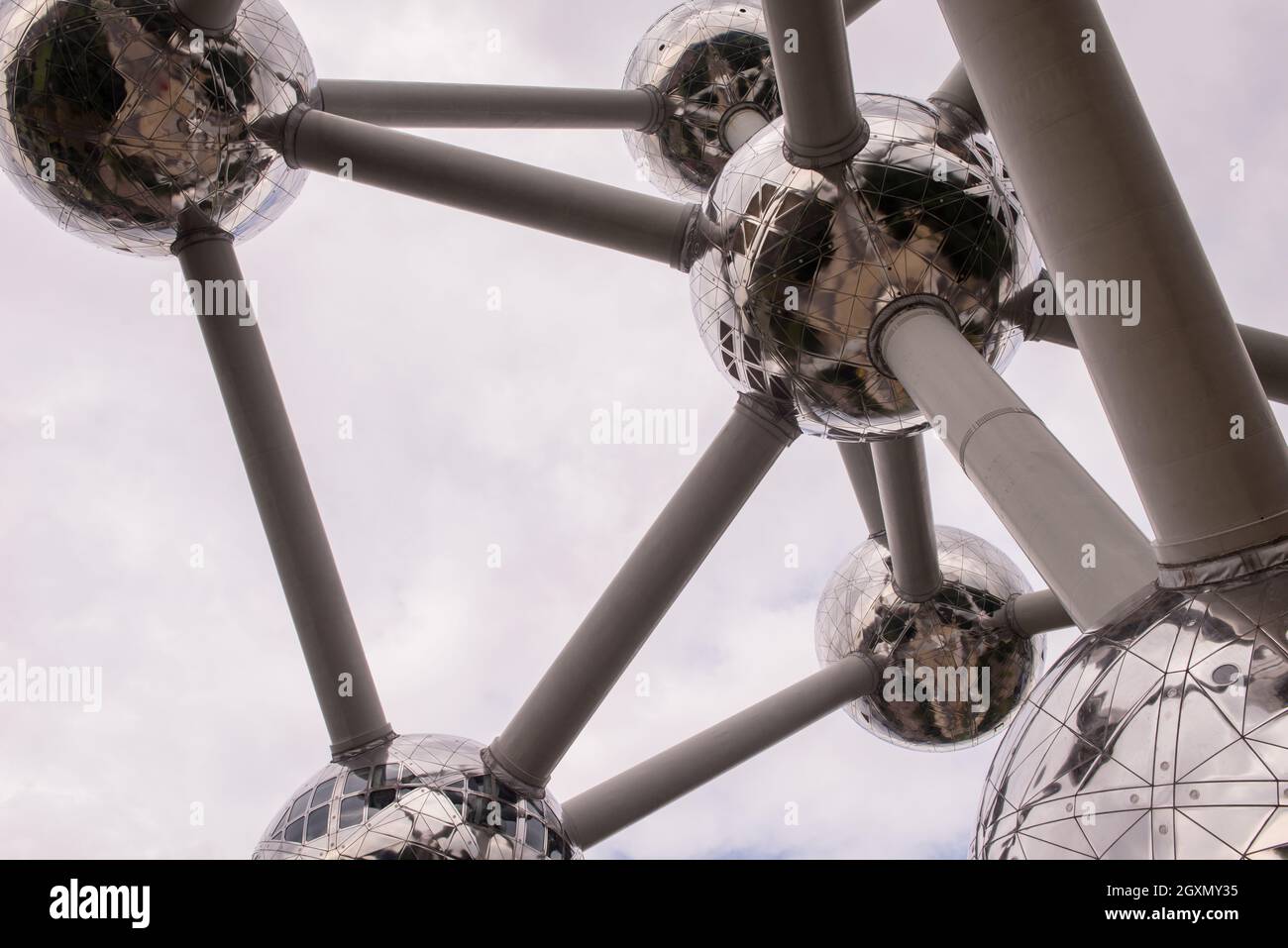 picture of the Atomium building in Brussels Stock Photo - Alamy