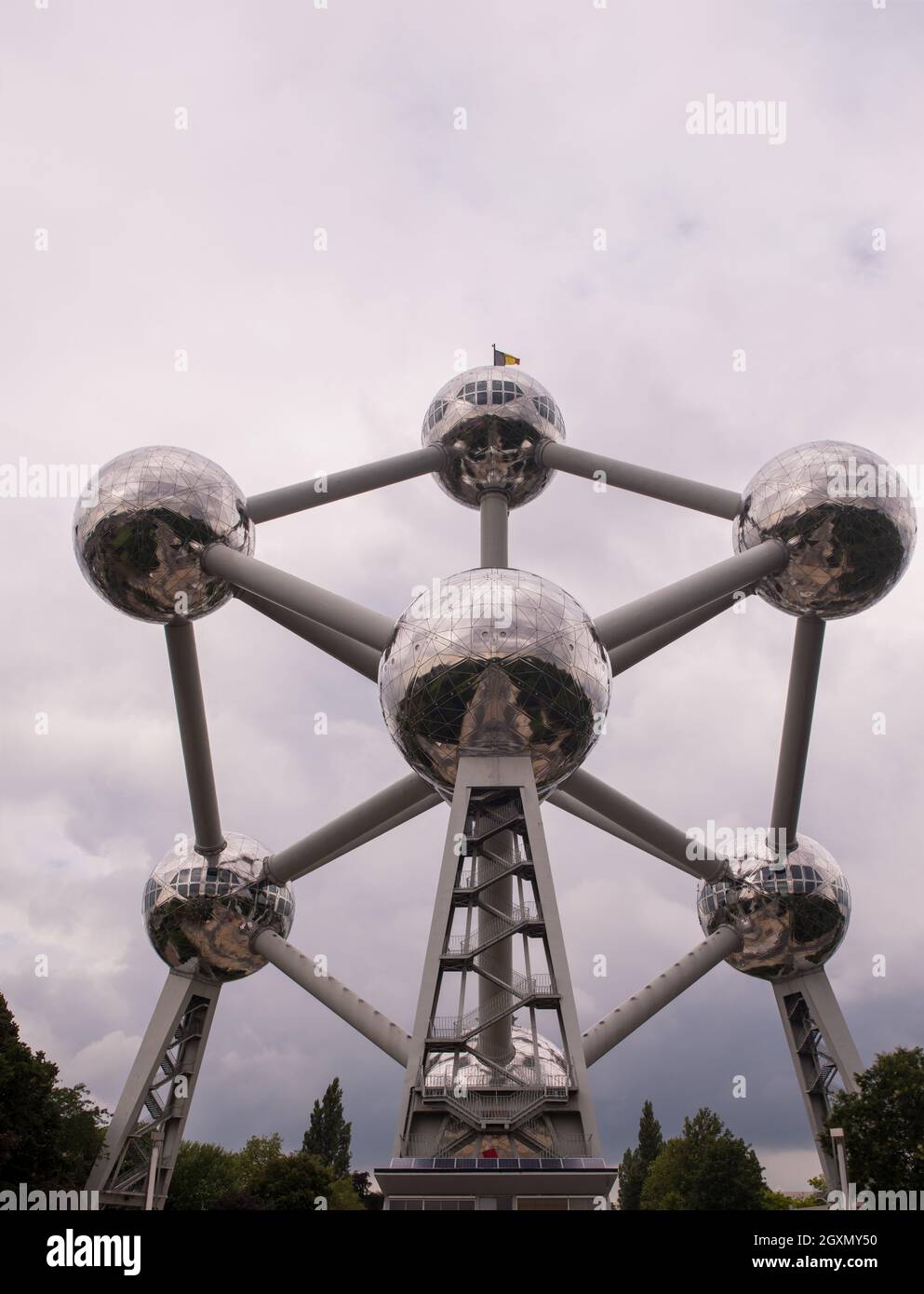 picture of the Atomium building in Brussels Stock Photo - Alamy