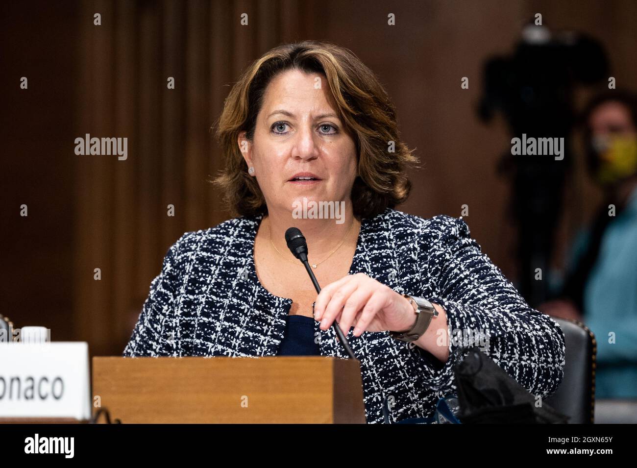 Lisa monaco hi-res stock photography and images - Alamy