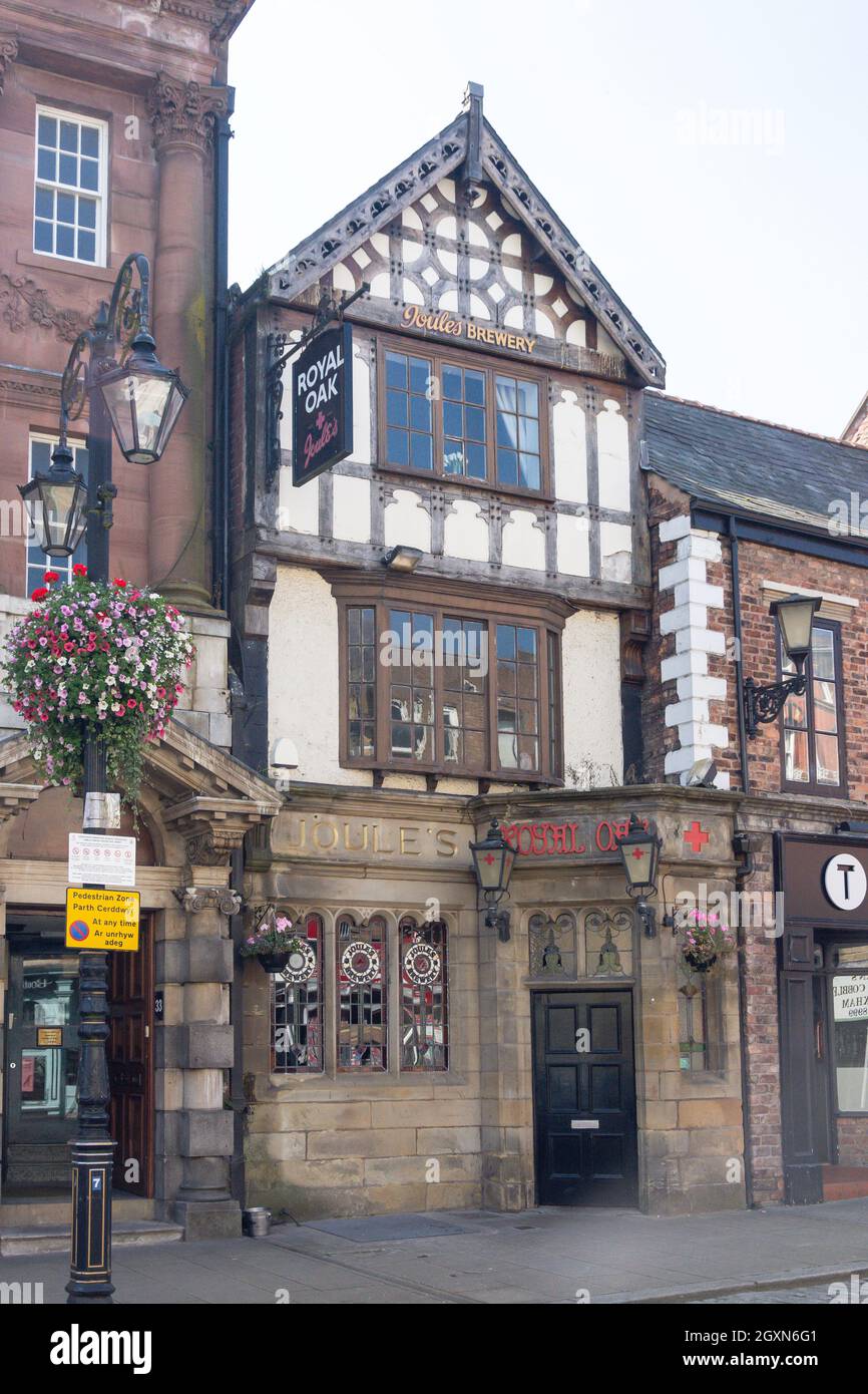 The Royal Oak Pub & Joules Brewery, High Street, Wrexham (Wrecsam ...