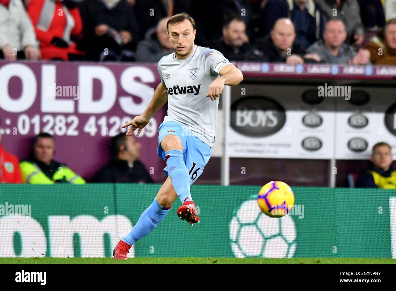Mark noble football hi-res stock photography and images - Alamy