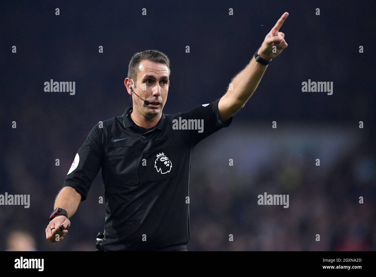 Match referee David Coote Stock Photo - Alamy