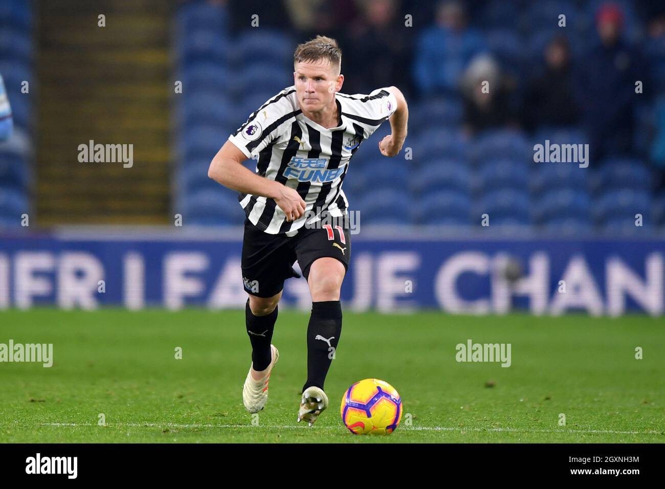 Football matt ritchie hi-res stock photography and images - Alamy