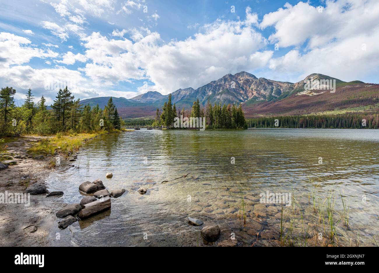 Pyramid island hi-res stock photography and images - Alamy