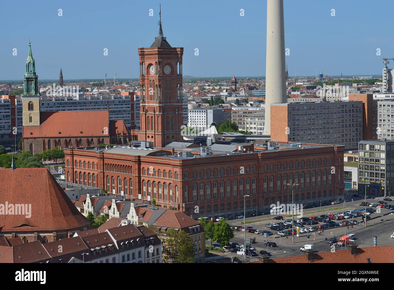 Rotes Rathaus, Rathaustrasse, Mitte, Berlin, Germany Stock Photo - Alamy