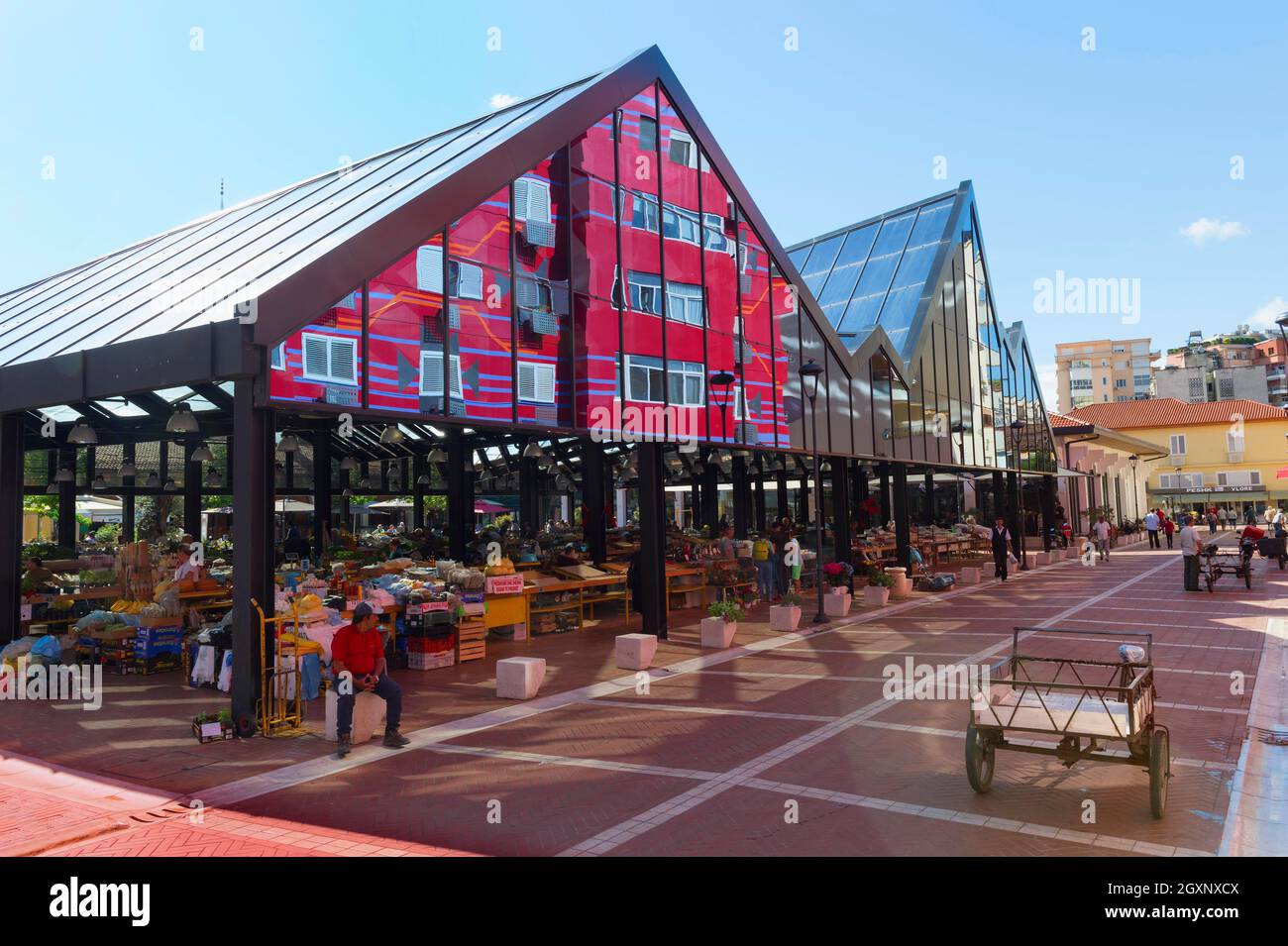 New Bazaar, Market Stalls, Tirana, Albania Stock Photo - Alamy