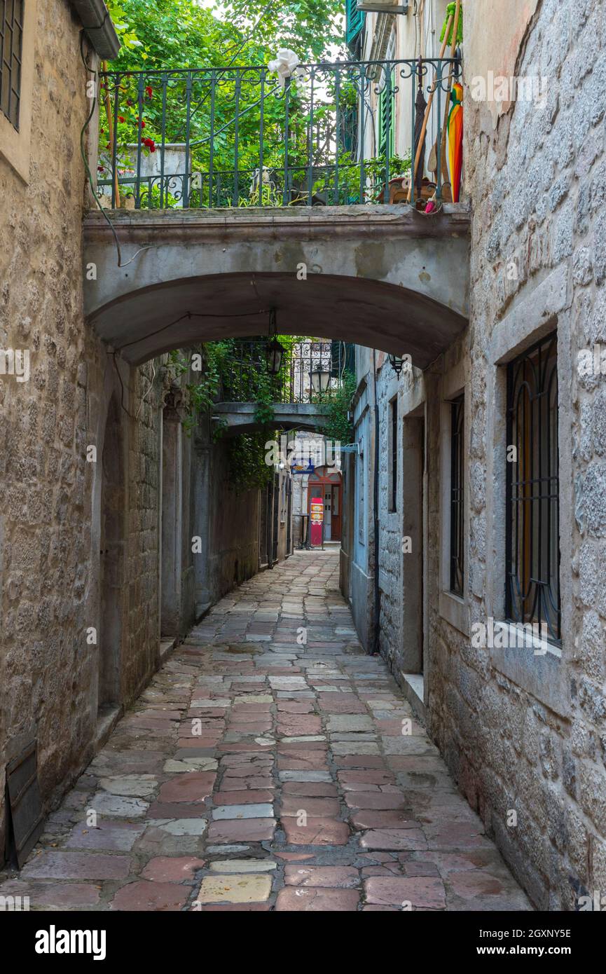 Alley, Old Town, Unesco World Heritage Site, Kotor, Montenegro Stock ...