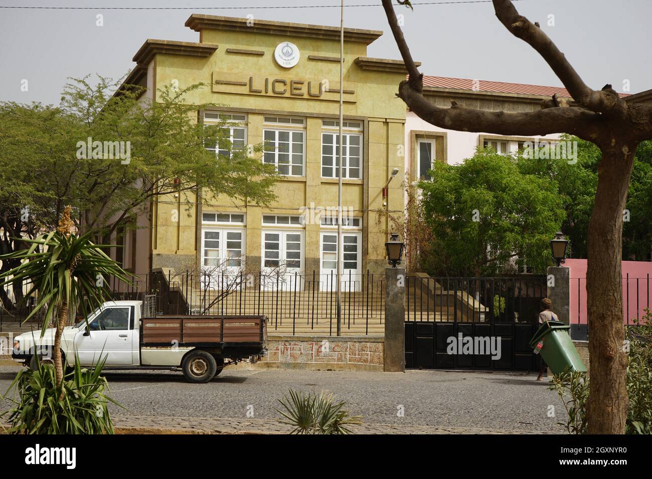 Colonial Building, Lyceu Domingos Ramos, High School, Plato, Praia ...