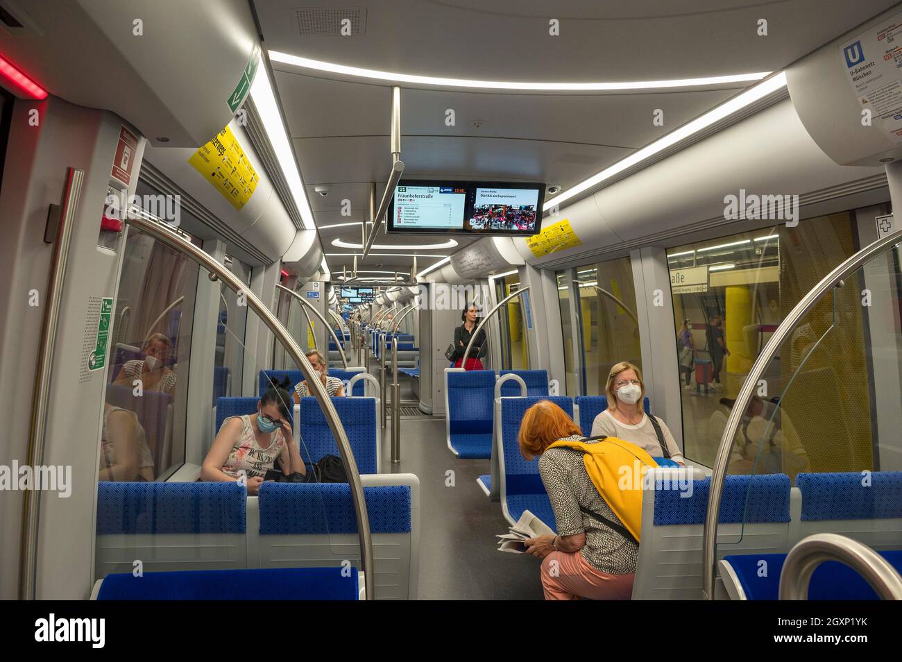 Underground cars hi-res stock photography and images - Alamy