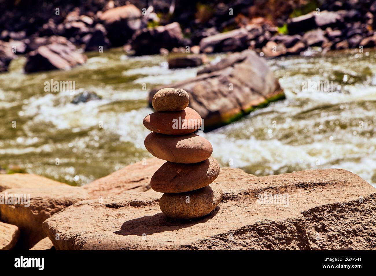 Massage rocks hi-res stock photography and images - Alamy