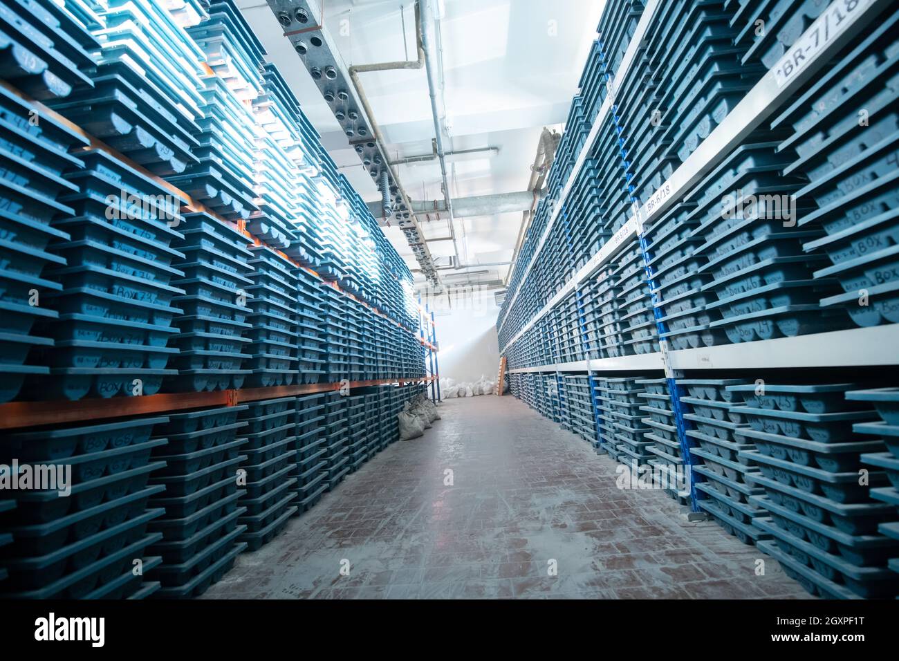 Rock core sample storage hi-res stock photography and images - Alamy