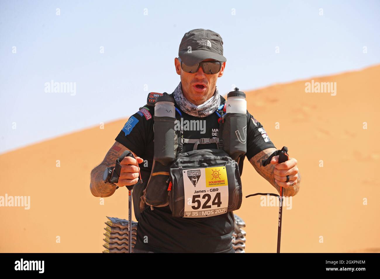 James bull hi-res stock photography and images - Alamy