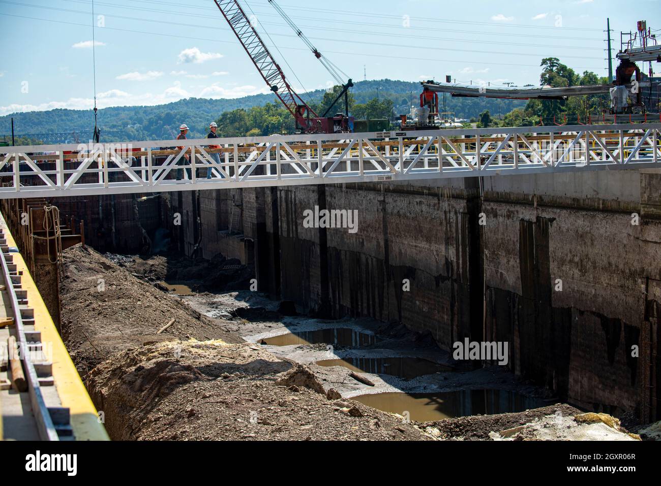 Kirk McWilliams and Shawn Soltis, resident and field engineers for the ...