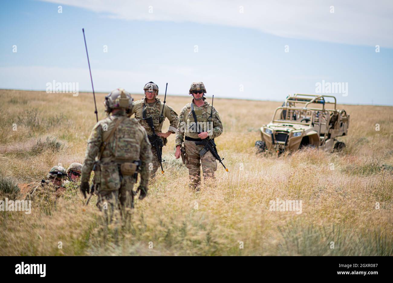 U.S. Air Force Airmen assigned to the 27th Special Operations Mission ...