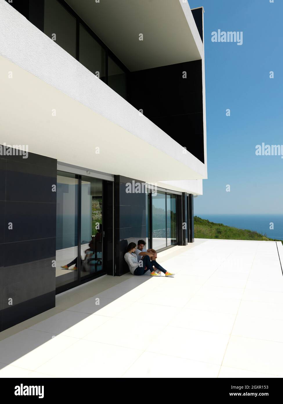 External view of a contemporary house modern villa Stock Photo - Alamy