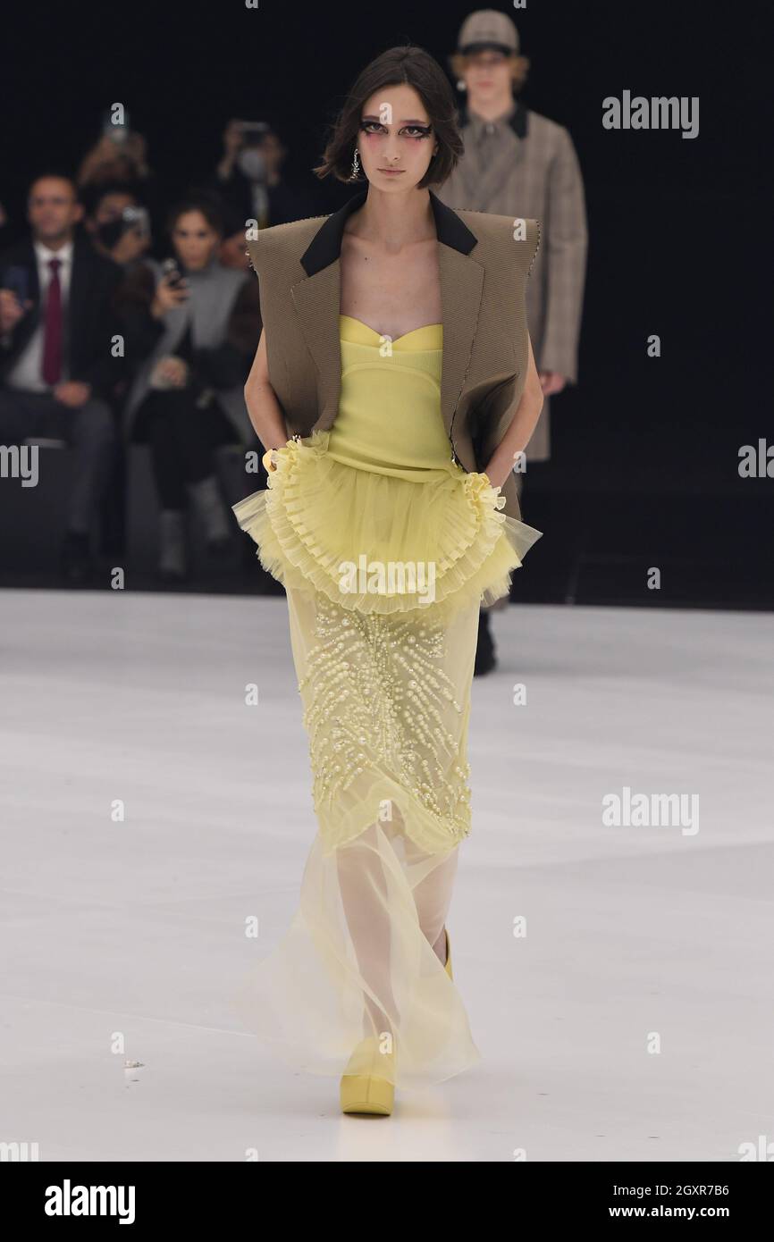Givenchy Haute Couture 2022