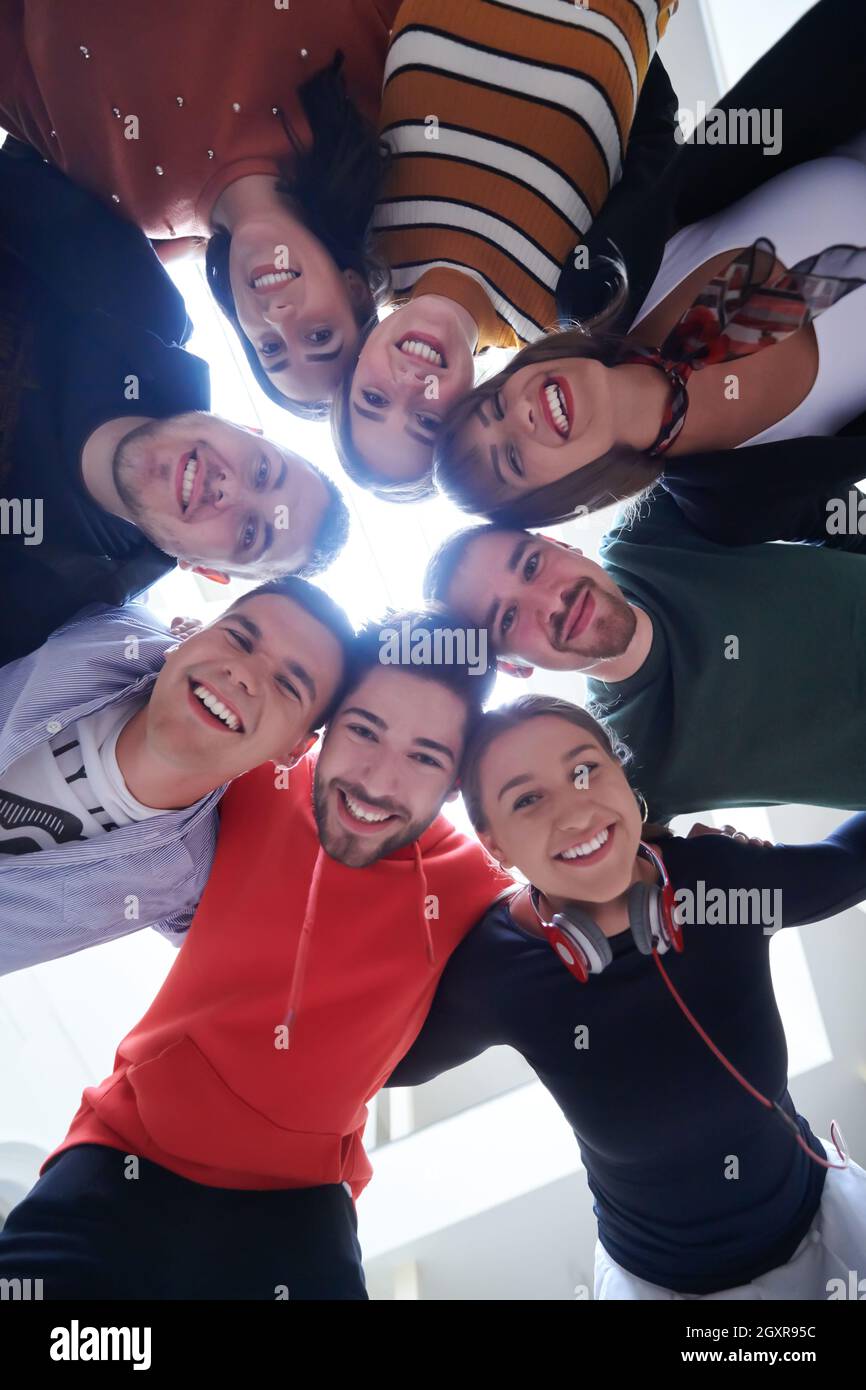 Students desk circle hi-res stock photography and images - Alamy