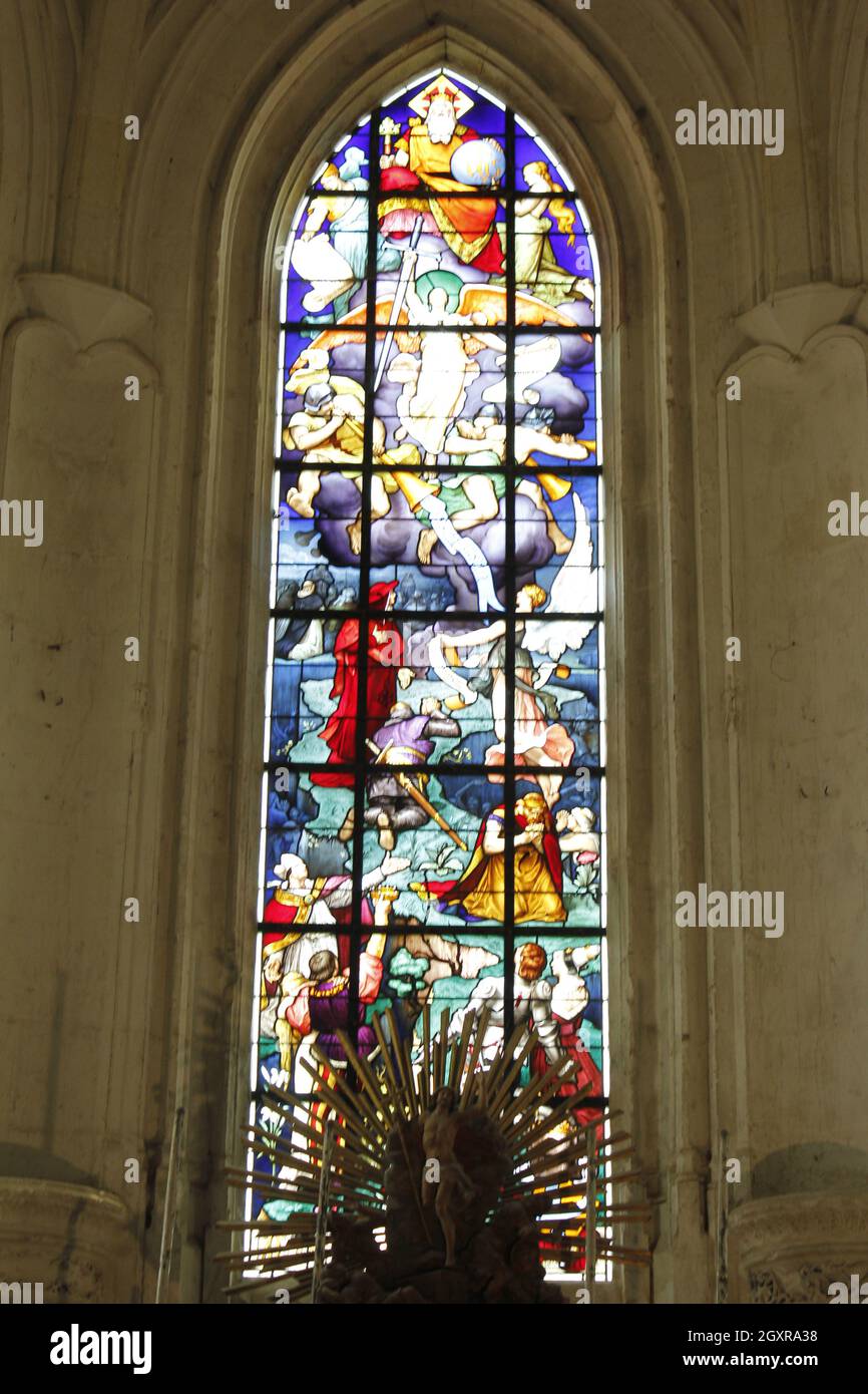 Paris church portrait photography hi-res stock photography and images ...