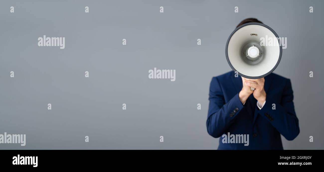 Man holding microphone announcement hi-res stock photography and images ...