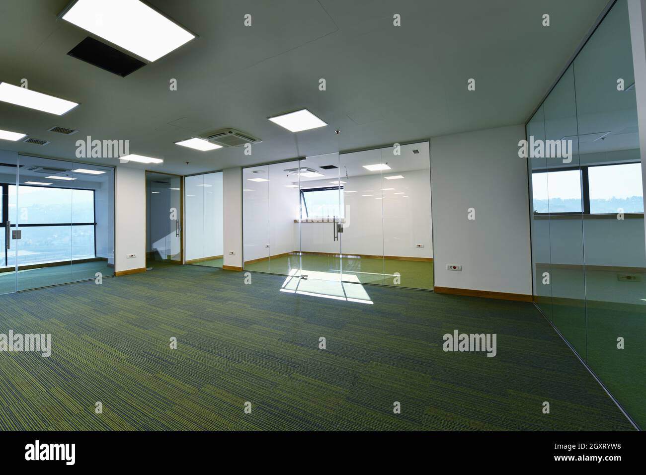 empty office interior of new corporate business modern startup Stock ...