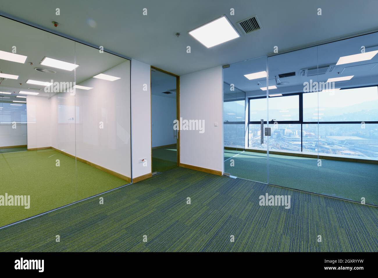 empty office interior of new corporate business modern startup Stock ...