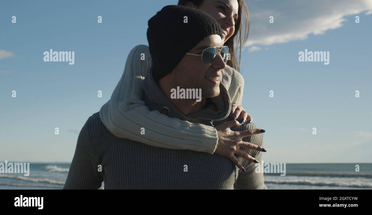 Piggy back rides hi-res stock photography and images - Alamy