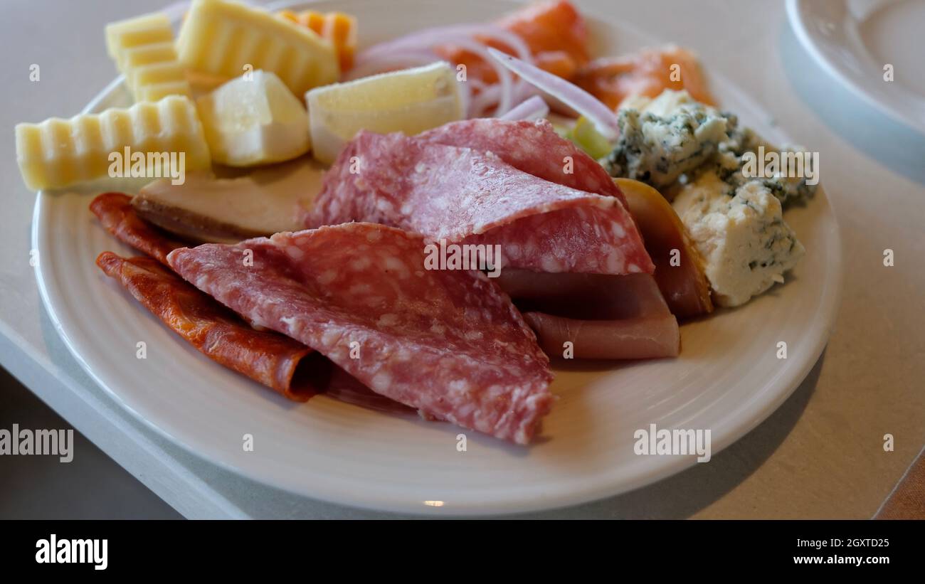 Deli cheese hi-res stock photography and images - Alamy