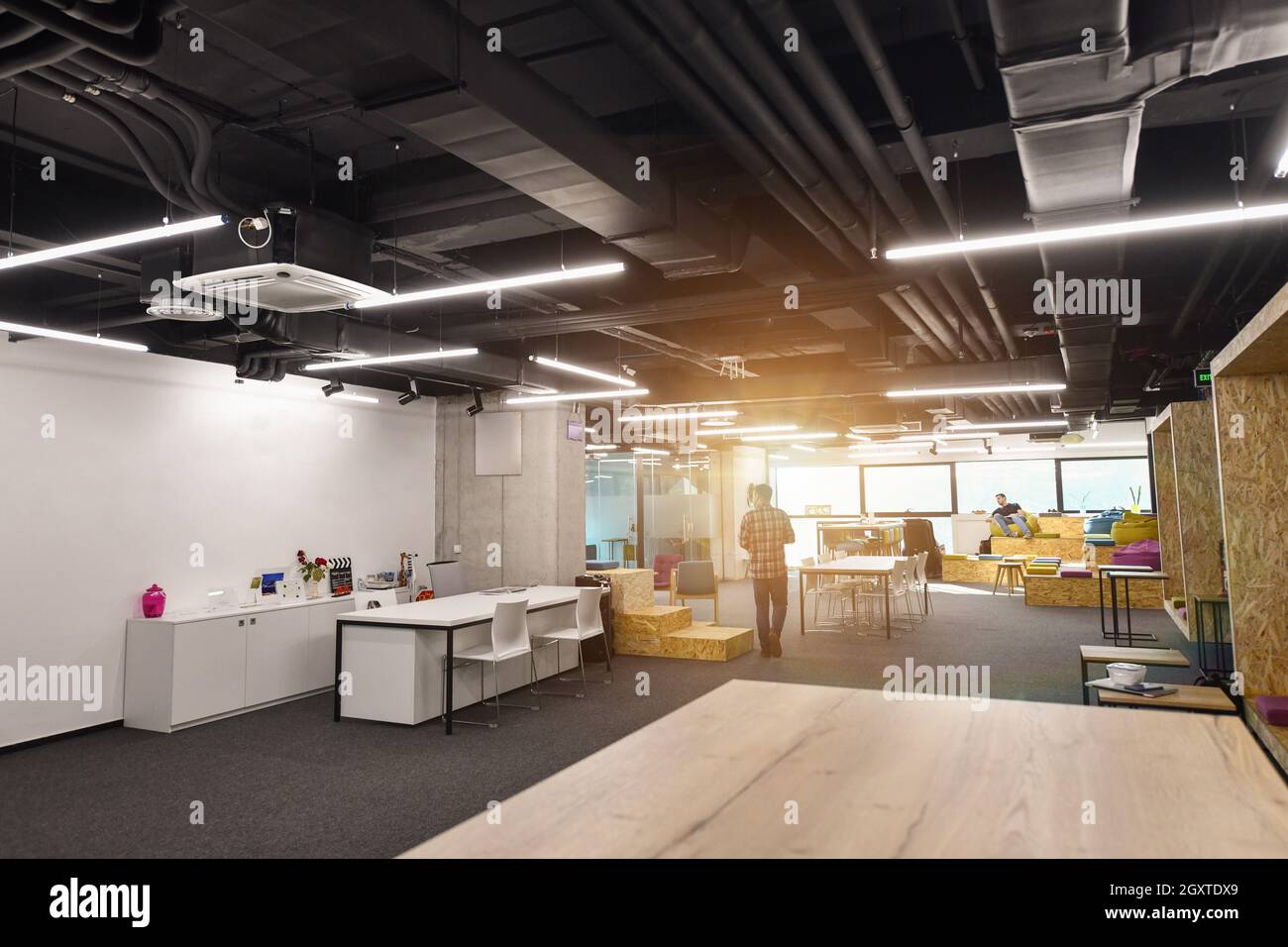 Software developers hi-res stock photography and images - Alamy