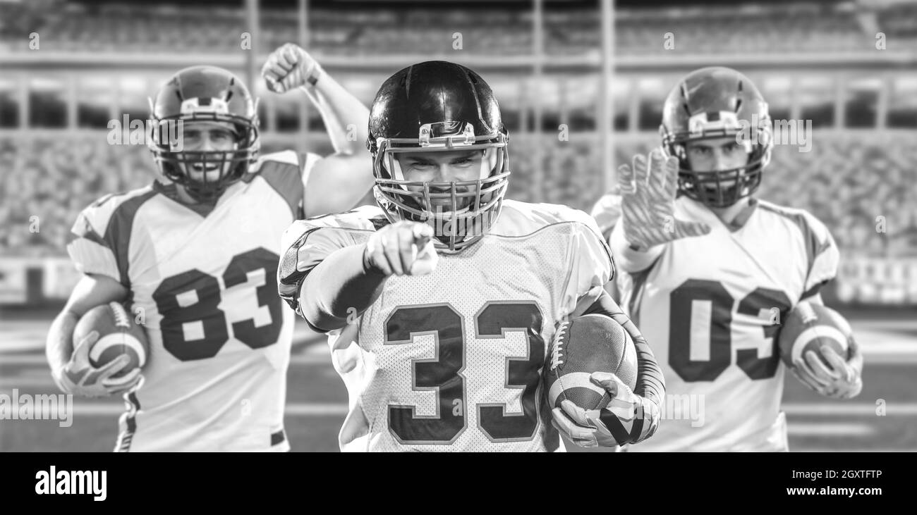 American football player pointing Black and White Stock Photos & Images ...