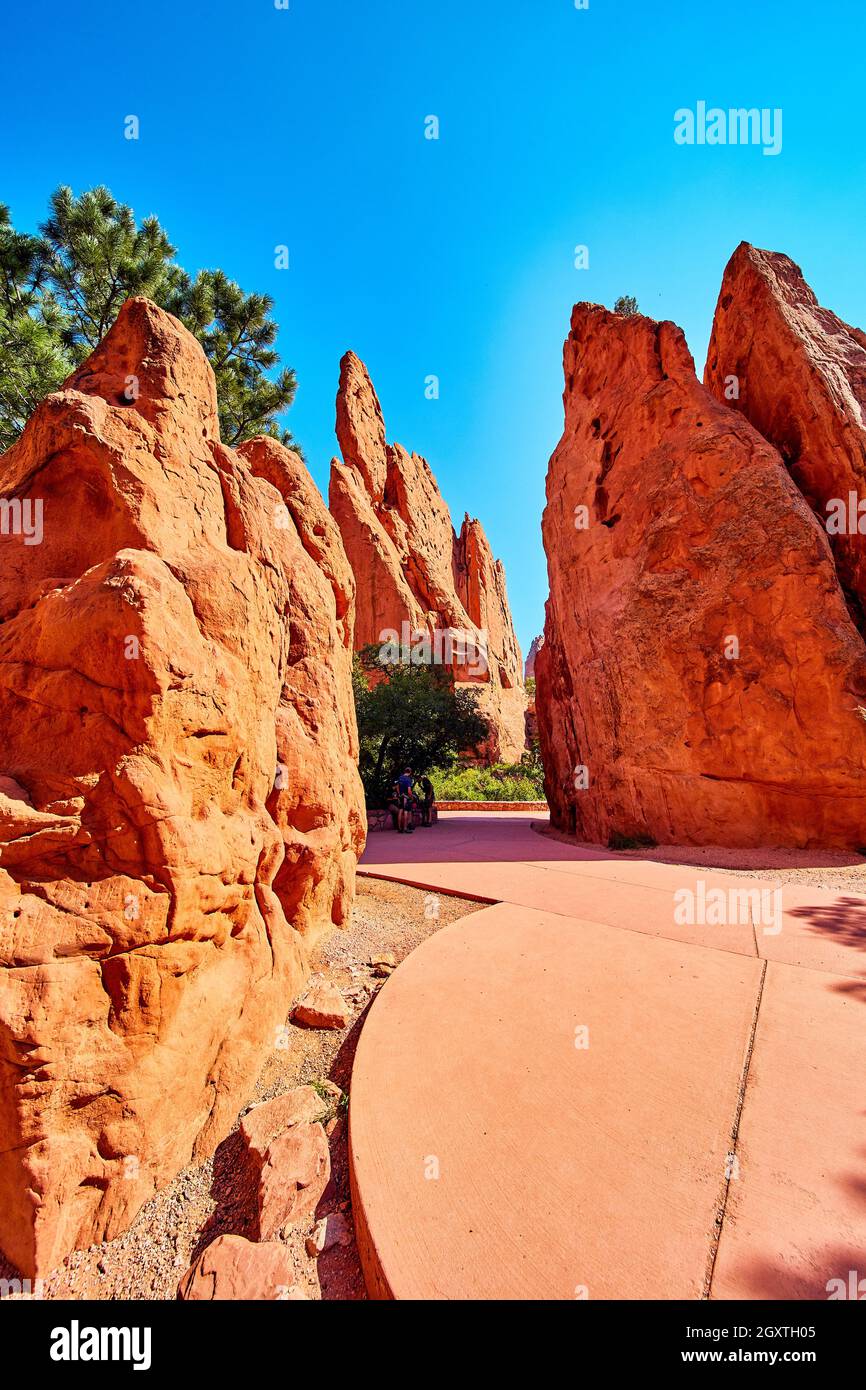 Red pillars hi-res stock photography and images - Alamy