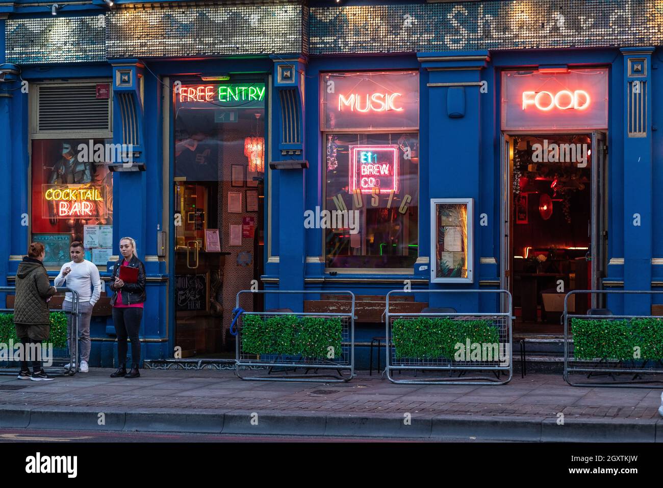 Soho night clubs london streets hi-res stock photography and images - Alamy