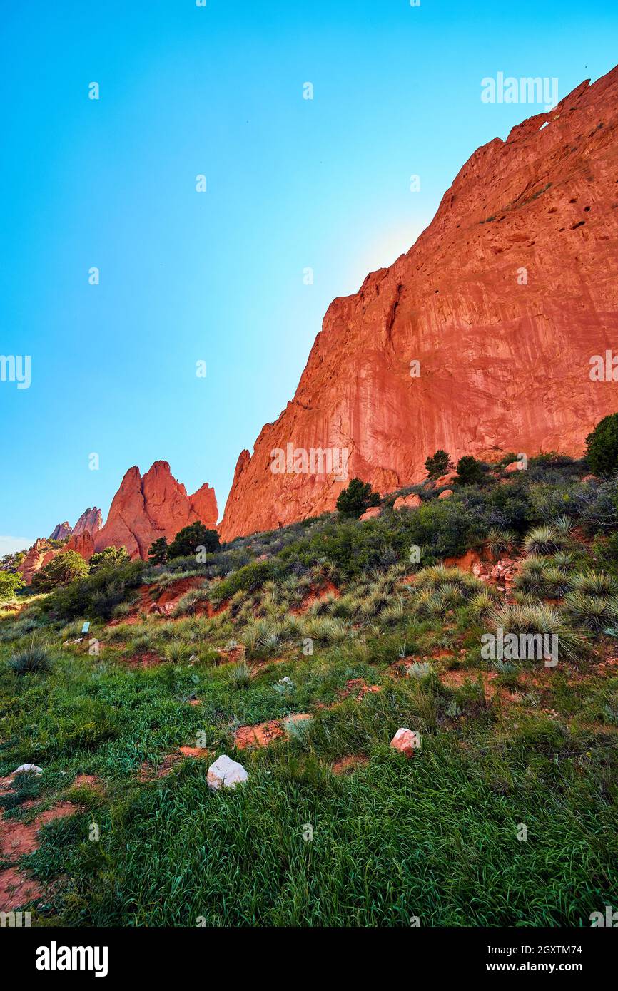 Red rocks in desert hi-res stock photography and images - Alamy