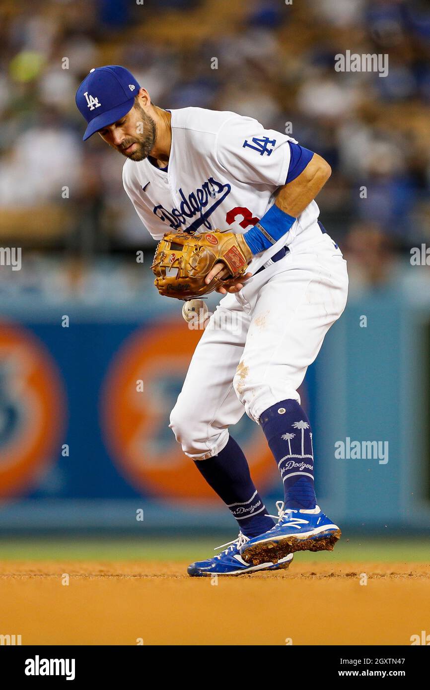 Los Angeles Dodgers third baseman Chris Taylor (3) makes an error ...