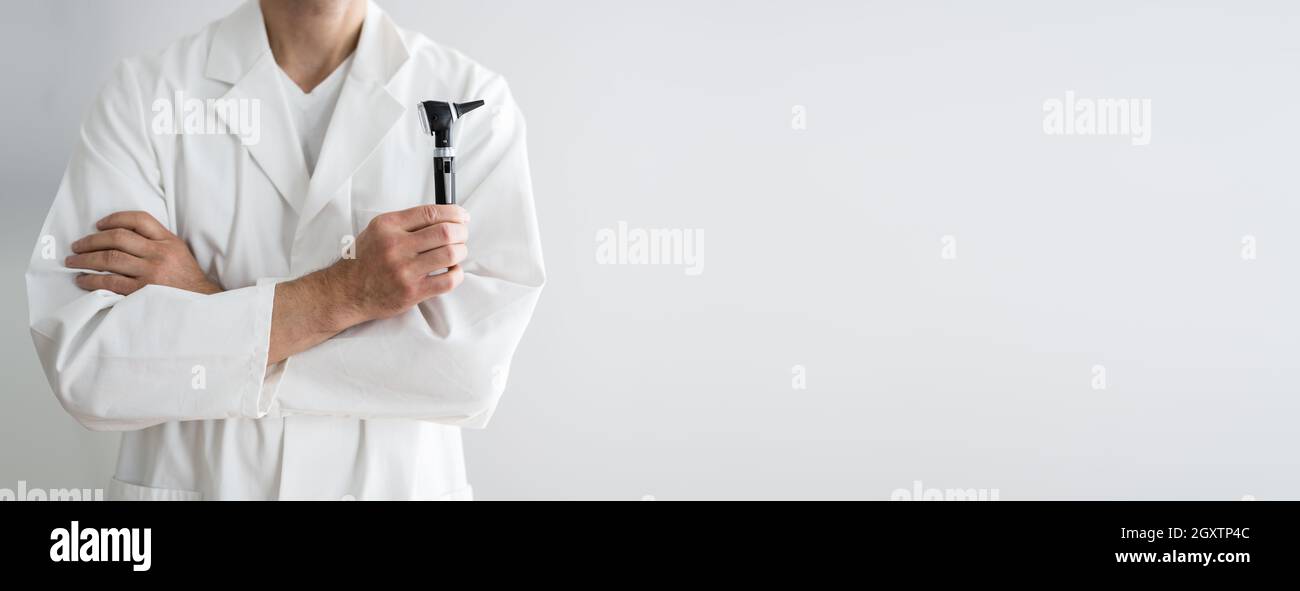 Audiology Hearing Care Medical Doctor With Otoscope Stock Photo - Alamy