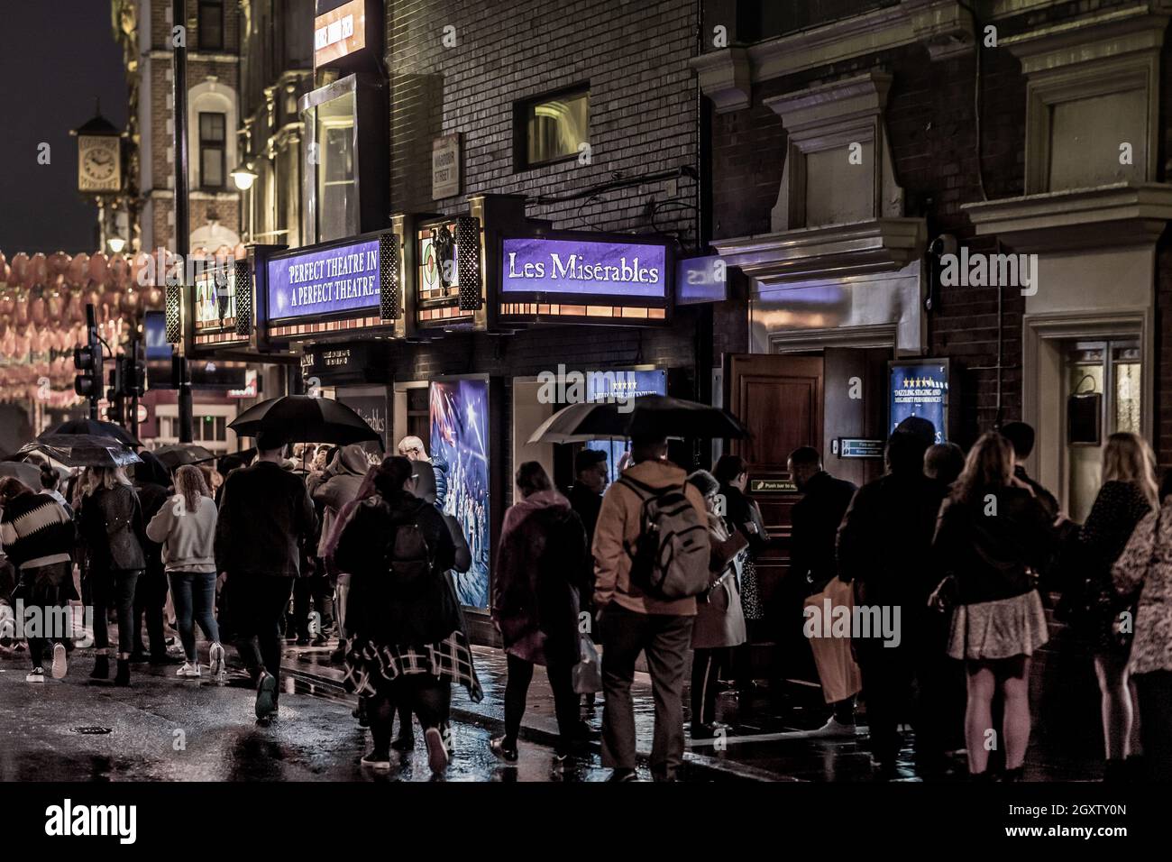 Soho night clubs london streets hi-res stock photography and images - Alamy