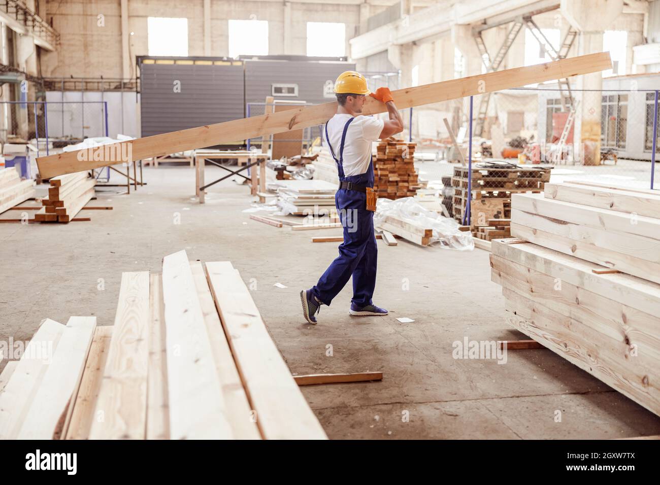 Wooden panel construction builder hi-res stock photography and images ...