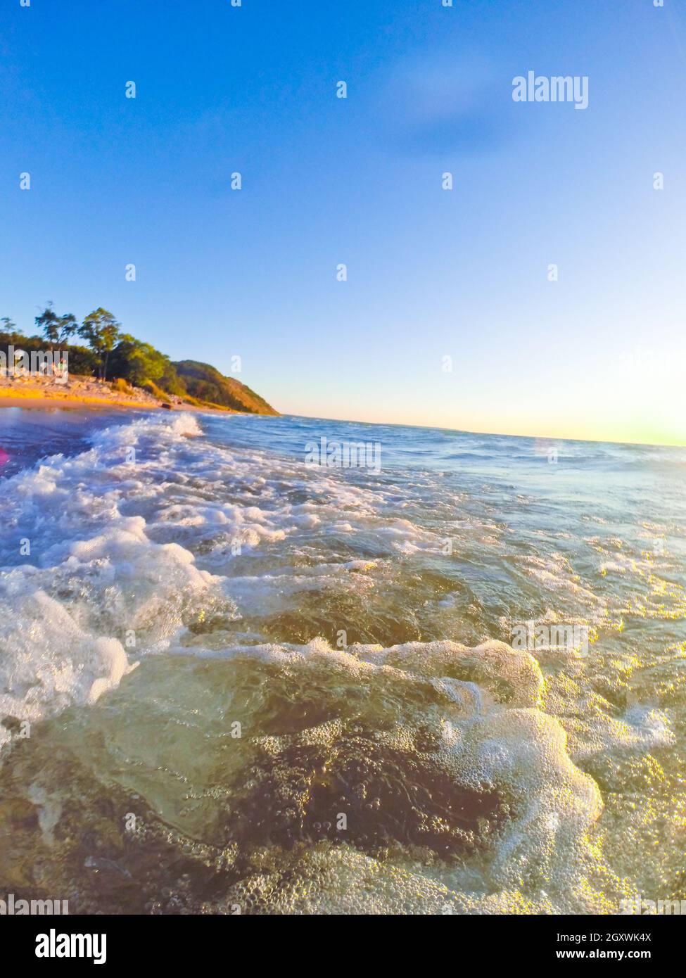 Scenic shot foamy ocean hi-res stock photography and images - Alamy