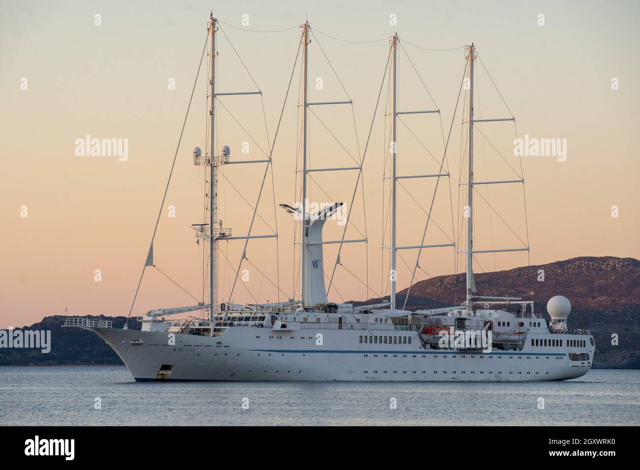 Beatiful boat at the gulf of Milos harbour,Greece Stock Photo - Alamy