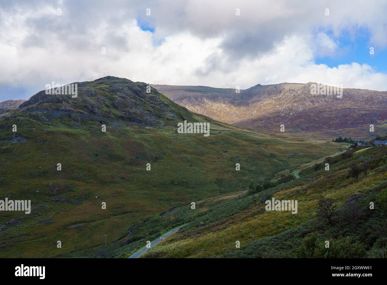 Snowdon mountain range hi-res stock photography and images - Alamy